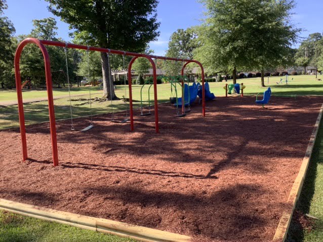 Photos: new playground equipment at Jason Niles Park - BreezyNews.com ...