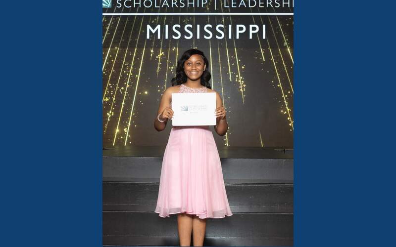 Kosciusko's Zenovia Woolie Receives Spirit Award at Distinguished Young Women of MS State Finals ...